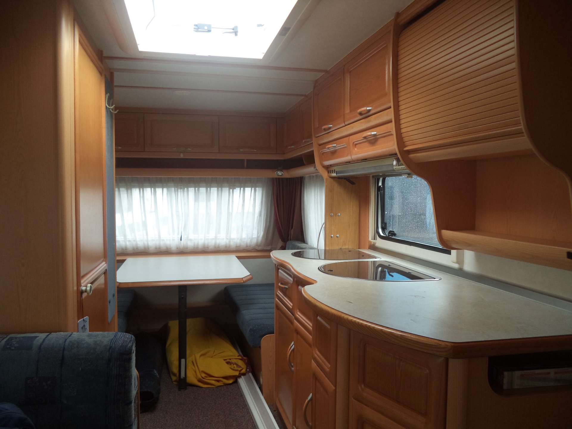 Fendt Platin 450 QB - Welten Caravans